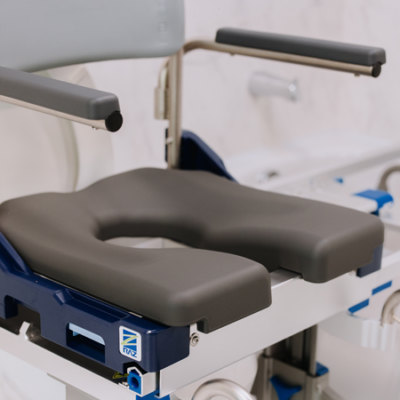 Trakz AT and AP Tub Slider – DYNAMIC HEALTH CARE SOLUTIONS